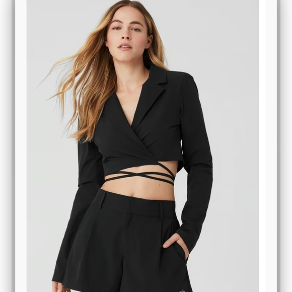 ALO Yoga | Jackets & Coats | Alo Yoga Black Wrap Crop Blazer | Poshmark